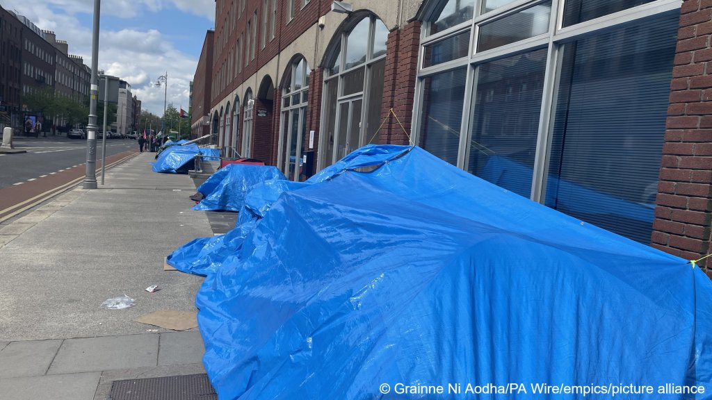 Britain and Ireland in cross-border migration row - InfoMigrants