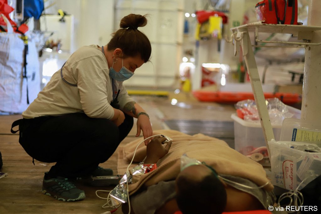 More than 300 migrants rescued by Geo Barents and Ocean Viking ...