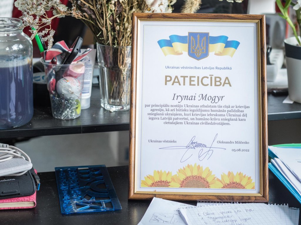 How two Ukrainian refugees support their home country from their ...